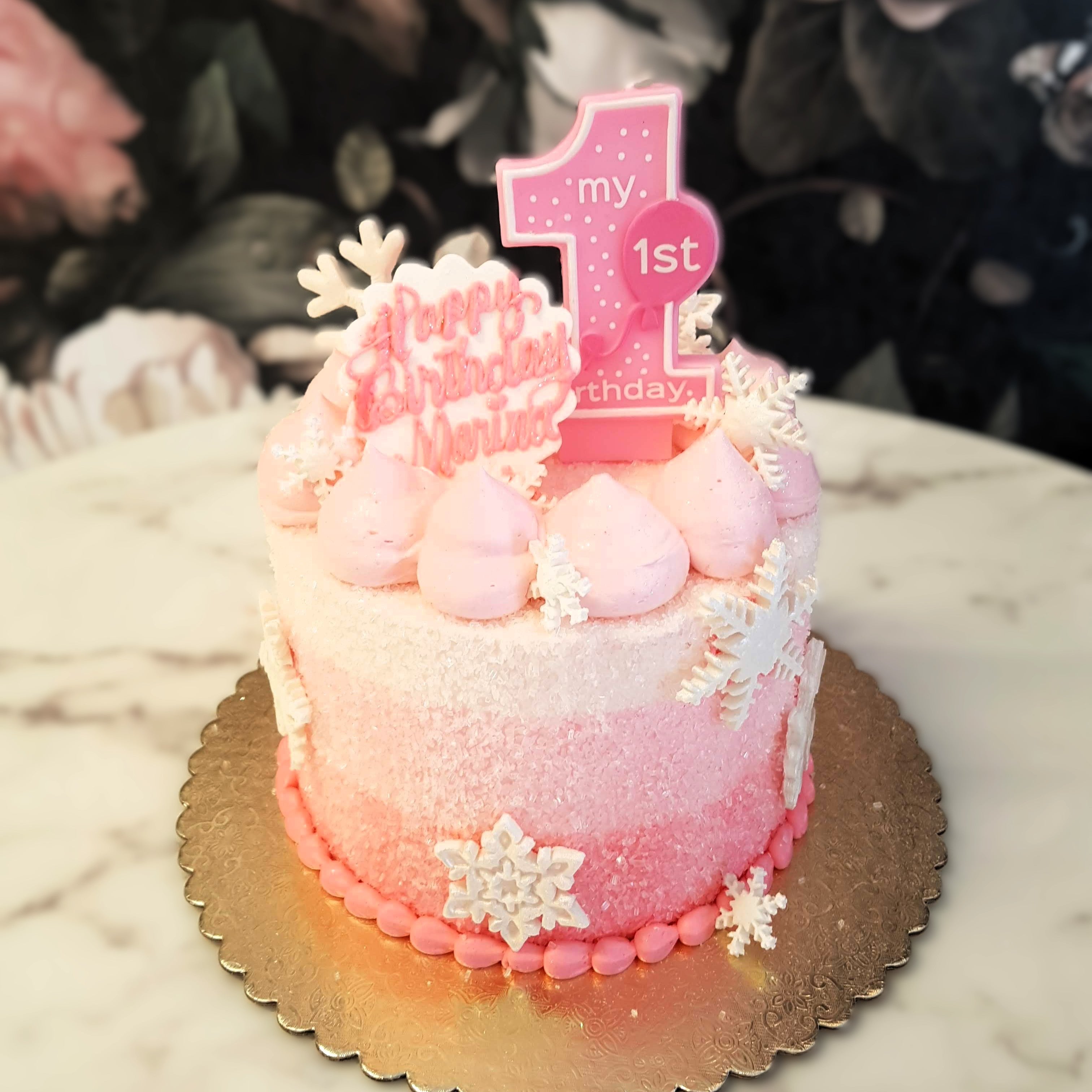 Snowy Sweetheart | Baby Celebration | Vegas Custom Cakes – Rolling In ...