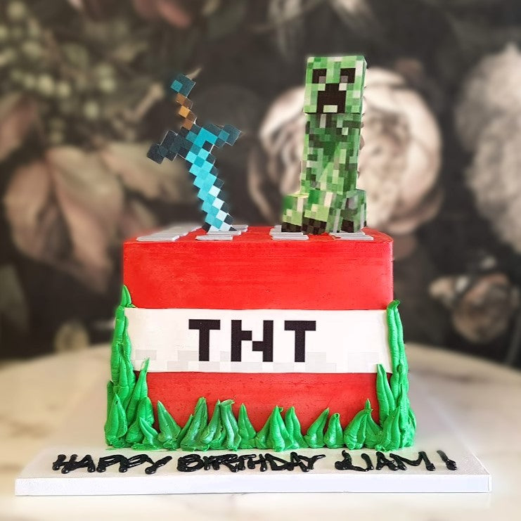 Coolest Minecraft Cake | Gamer's Cake | Video Game Cake Vegas – Rolling ...